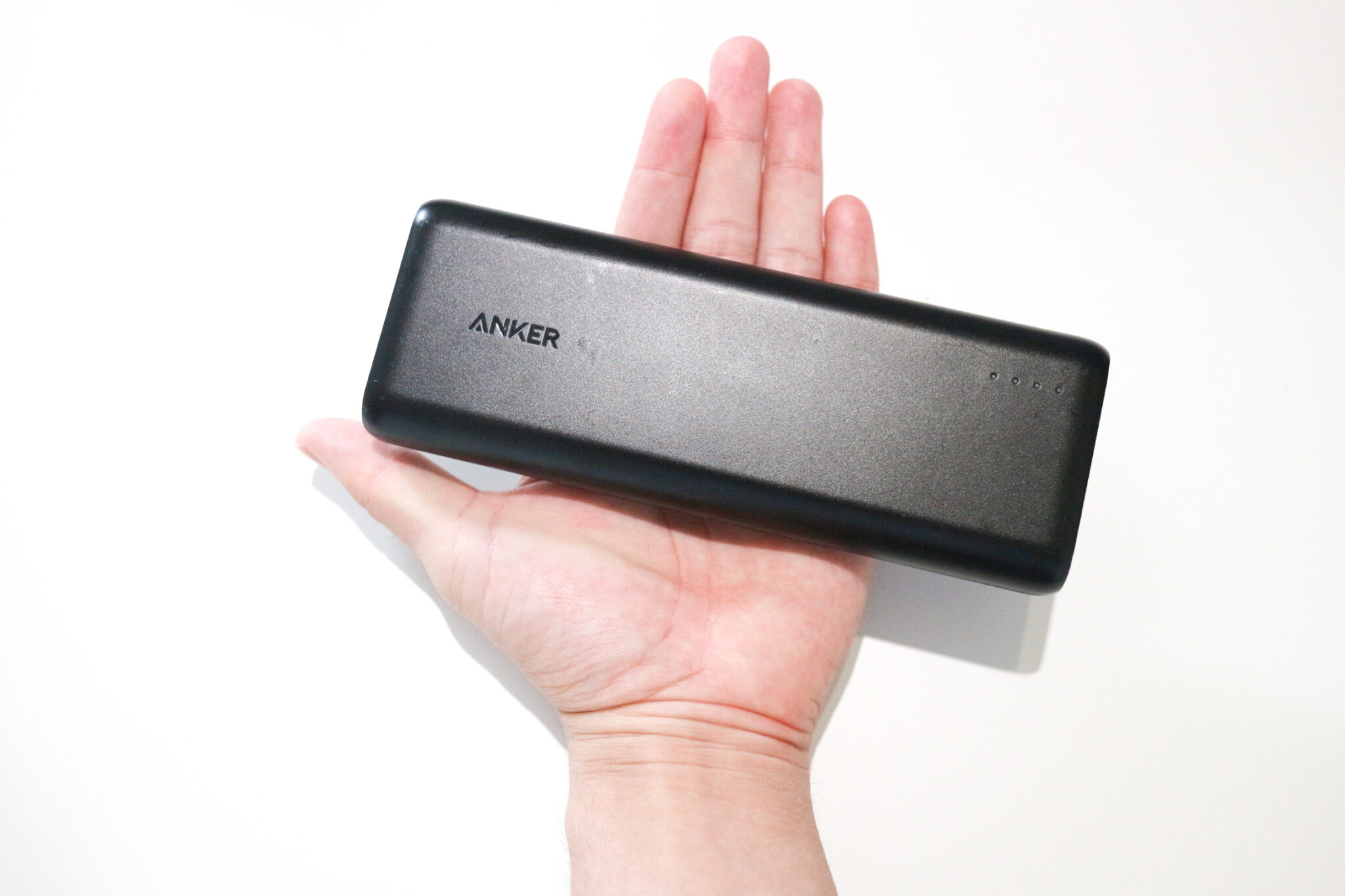 Anker PowerCore 20100を2年間使ったレビュー｜持っておきたい非常用 | ガジェラッシュ