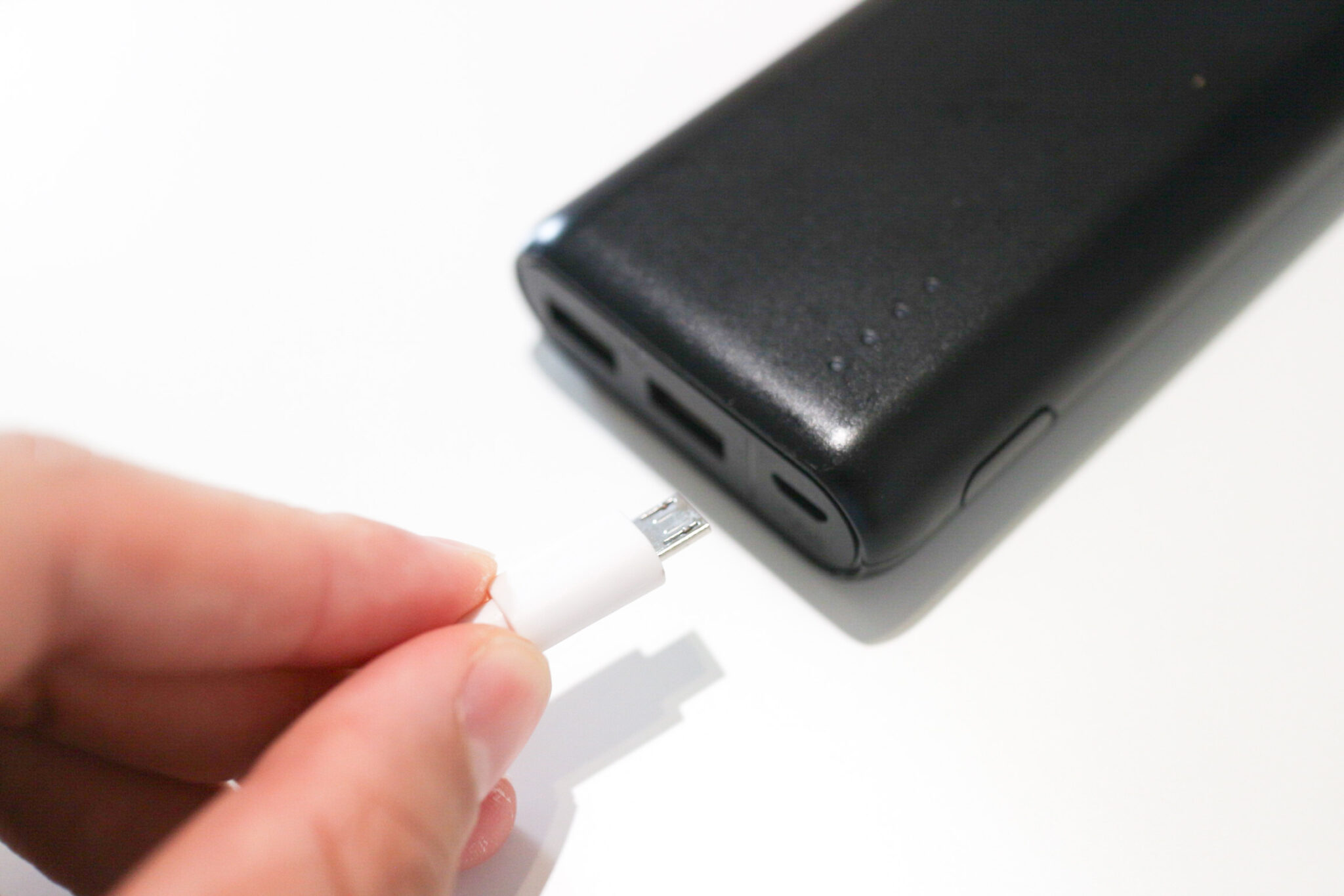 Anker PowerCore 20100を2年間使ったレビュー｜持っておきたい非常用 | ガジェラッシュ